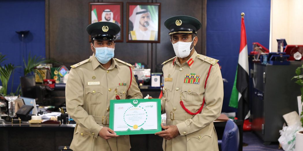 Dubai Police honors Two Cops for Dedication – UAE BARQ