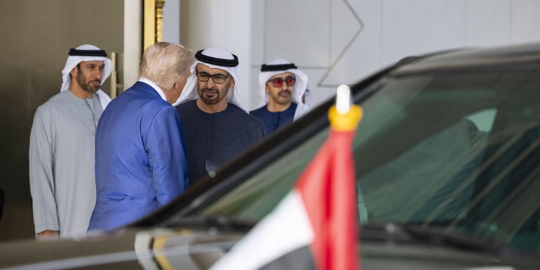 UAE President receives US President Trump in official ceremony at Qasr ...